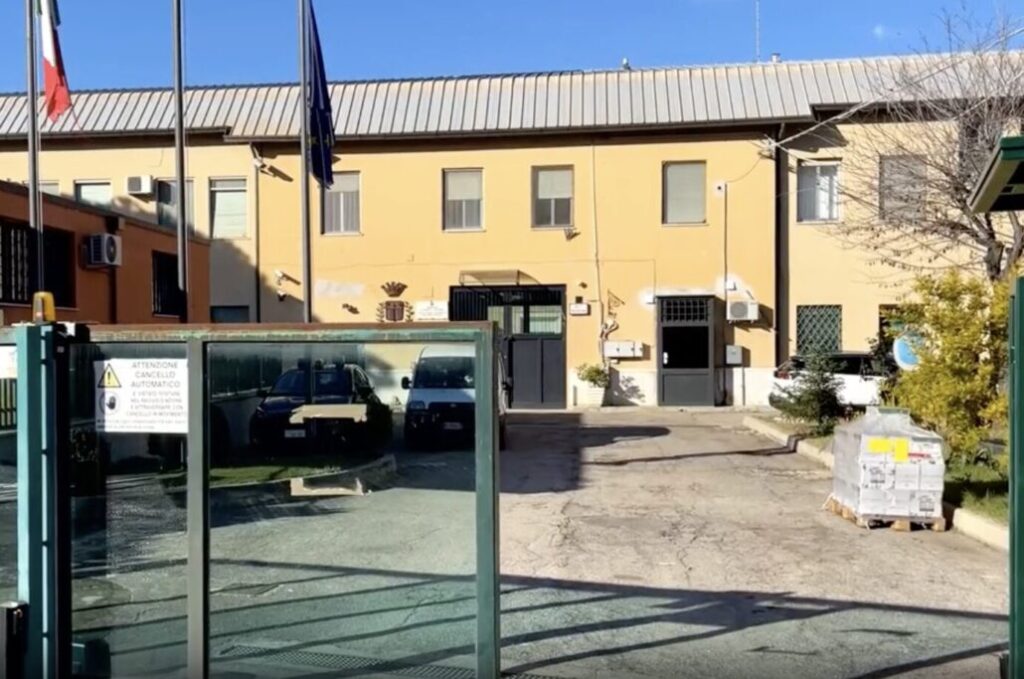 Scoperti droga e telefonini a detenuti nel carcere di Pescara – Notizie ... Scoperti droga e telefonini a detenuti nel carcere di Pescara – Notizie ...