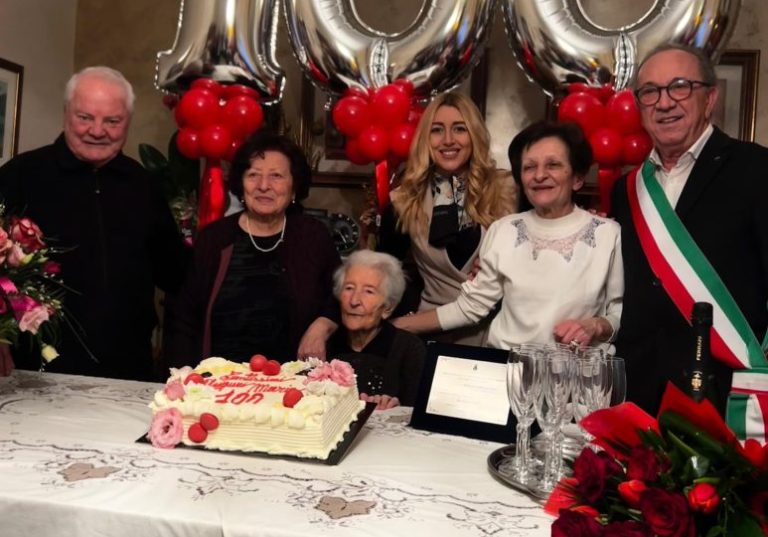 Manoppello in festa per i 100 anni di Maria Antonietta Nubile – Notizie ...