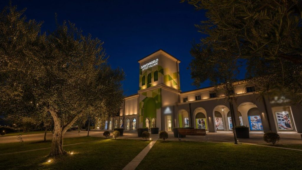 Laboratorio creativo LEGO al Santangelo Outlet Village dal 12 al 21 ...